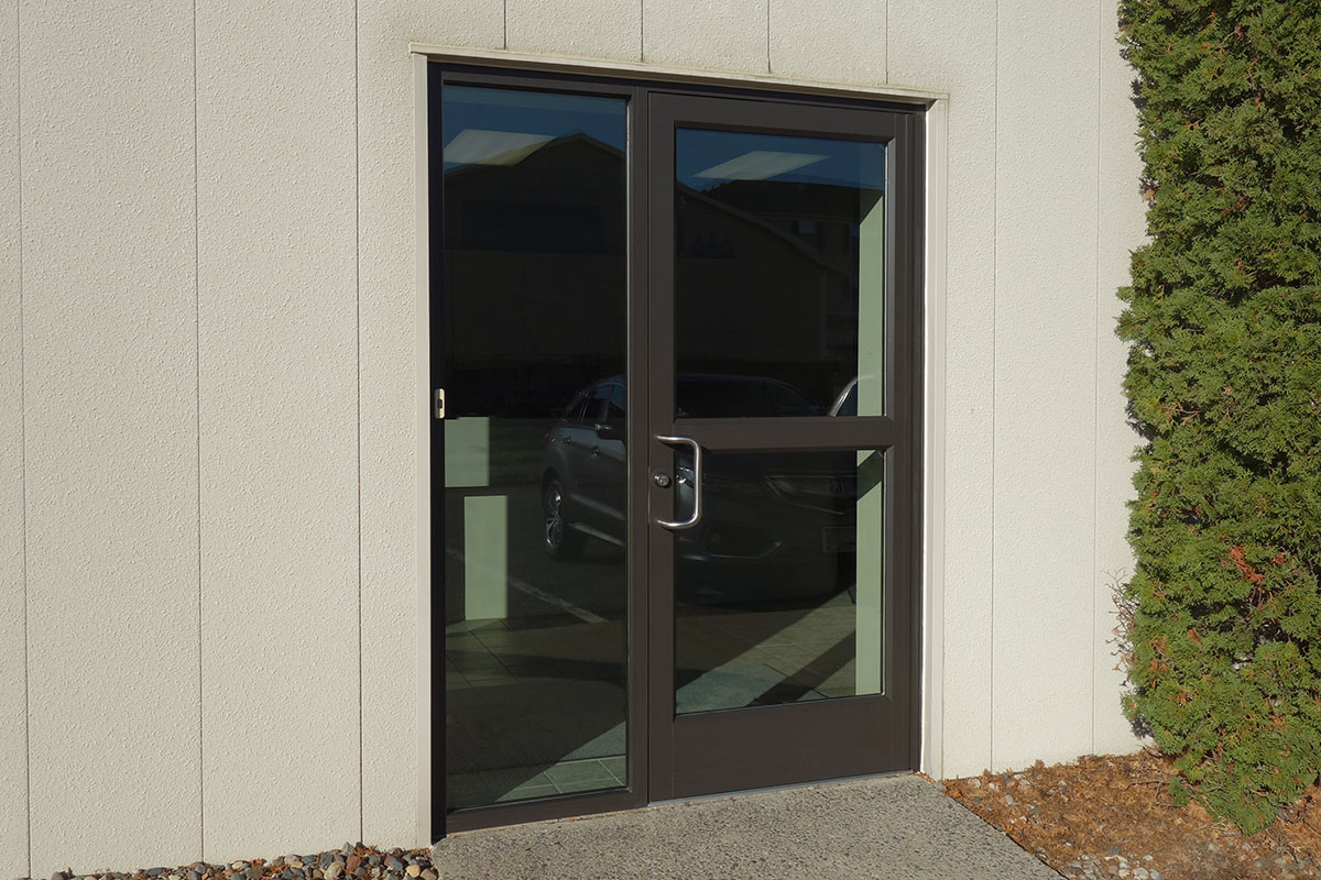 Custom Storefront & Entrance System